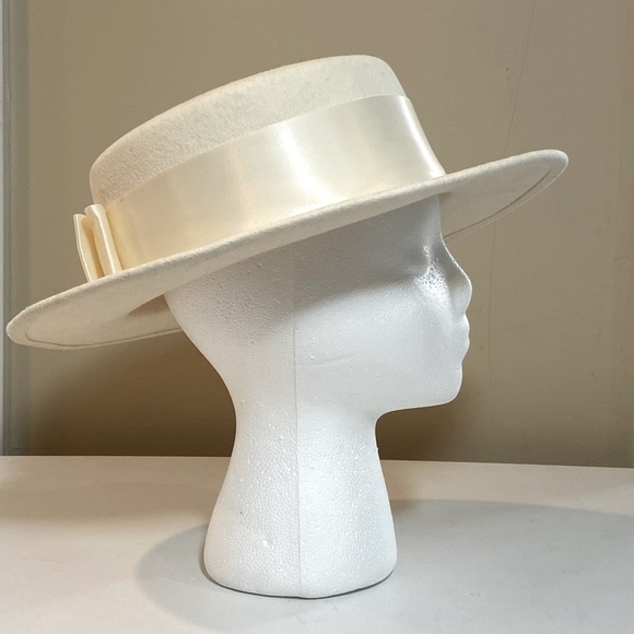 Accessories | Vintage Ecruivory Wool Felt Hat Similar Lack Of Color ...